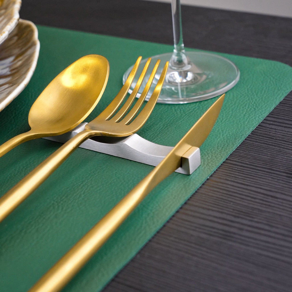 Le Gioie Elegance Cutlery Rest in Silver Stainless Steel